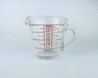 Vintage PYREX Glass Measuring Cup 516 Red Lettering D-handle 2 Cup 1 ...