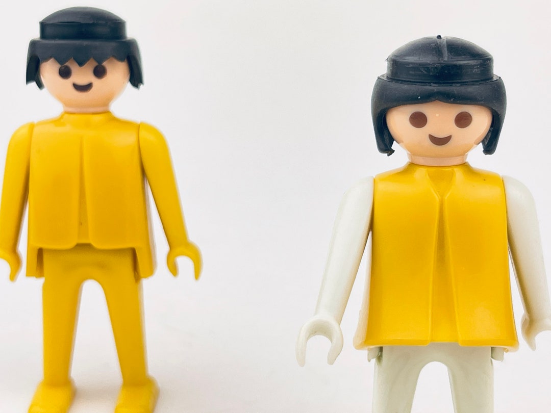 Vintage Playmobil geobra Figurine Replacement Yellow White Him Her Set ...