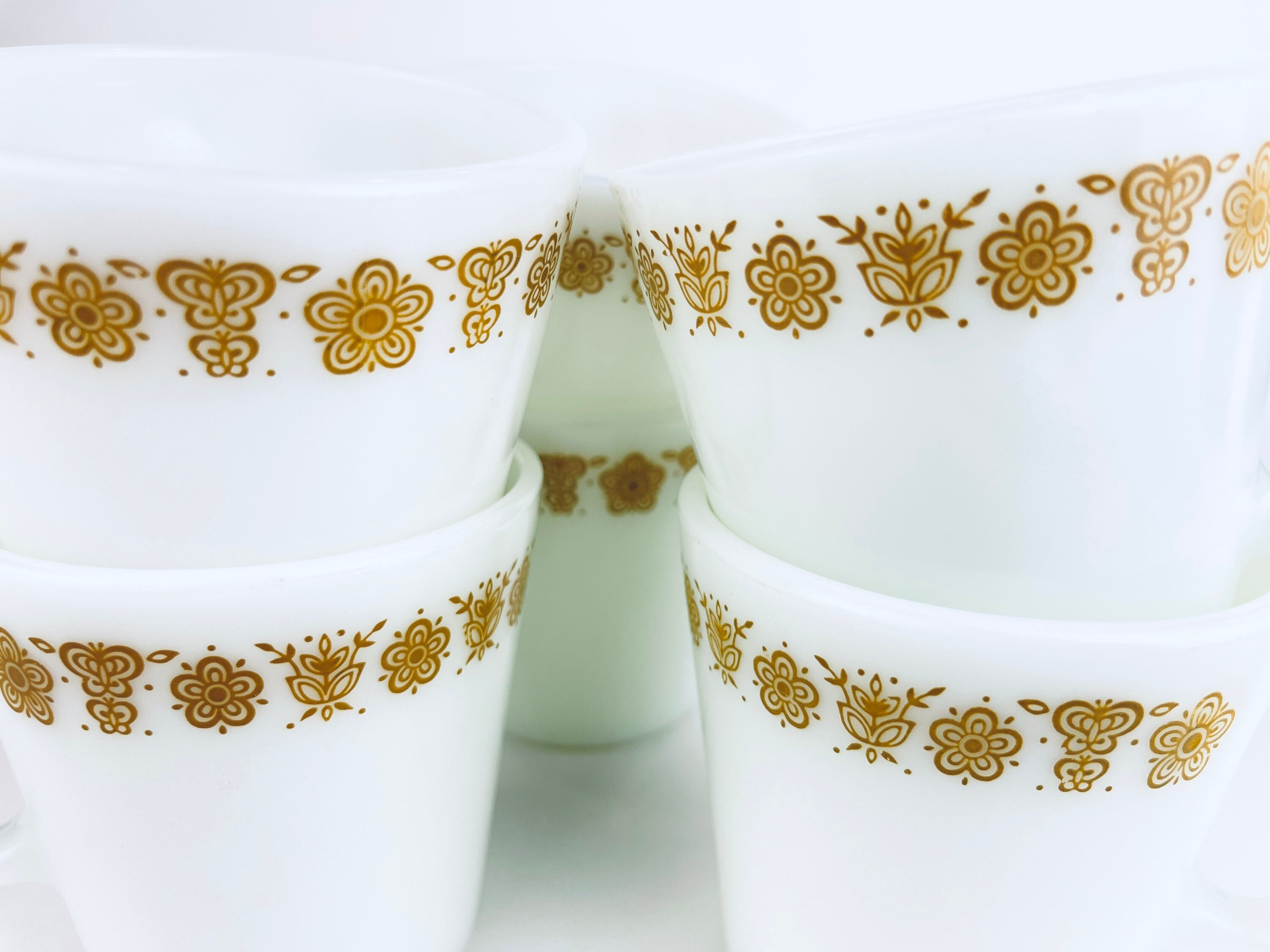 Vintage Pyrex 'butterfly Gold' Pattern Coffee/tea Cups - Etsy Canada