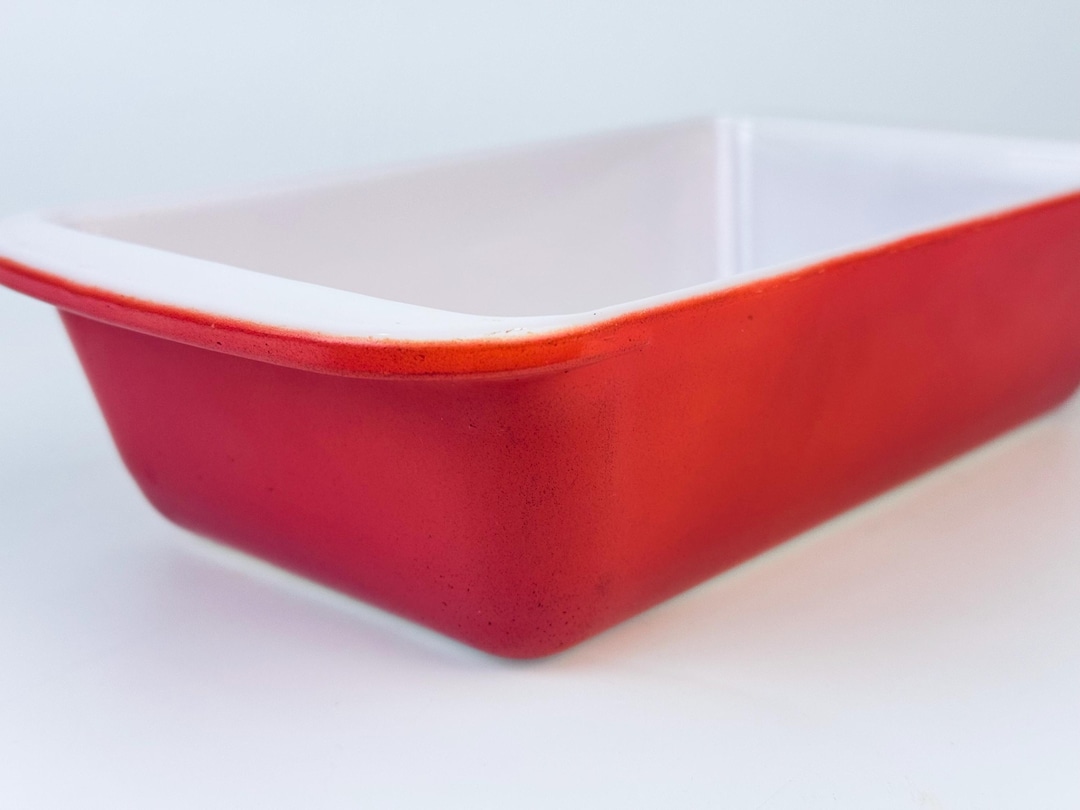 Vintage Flamingo Pink Pyrex Milk Glass Loaf Pan #212 - Made in Canada ...