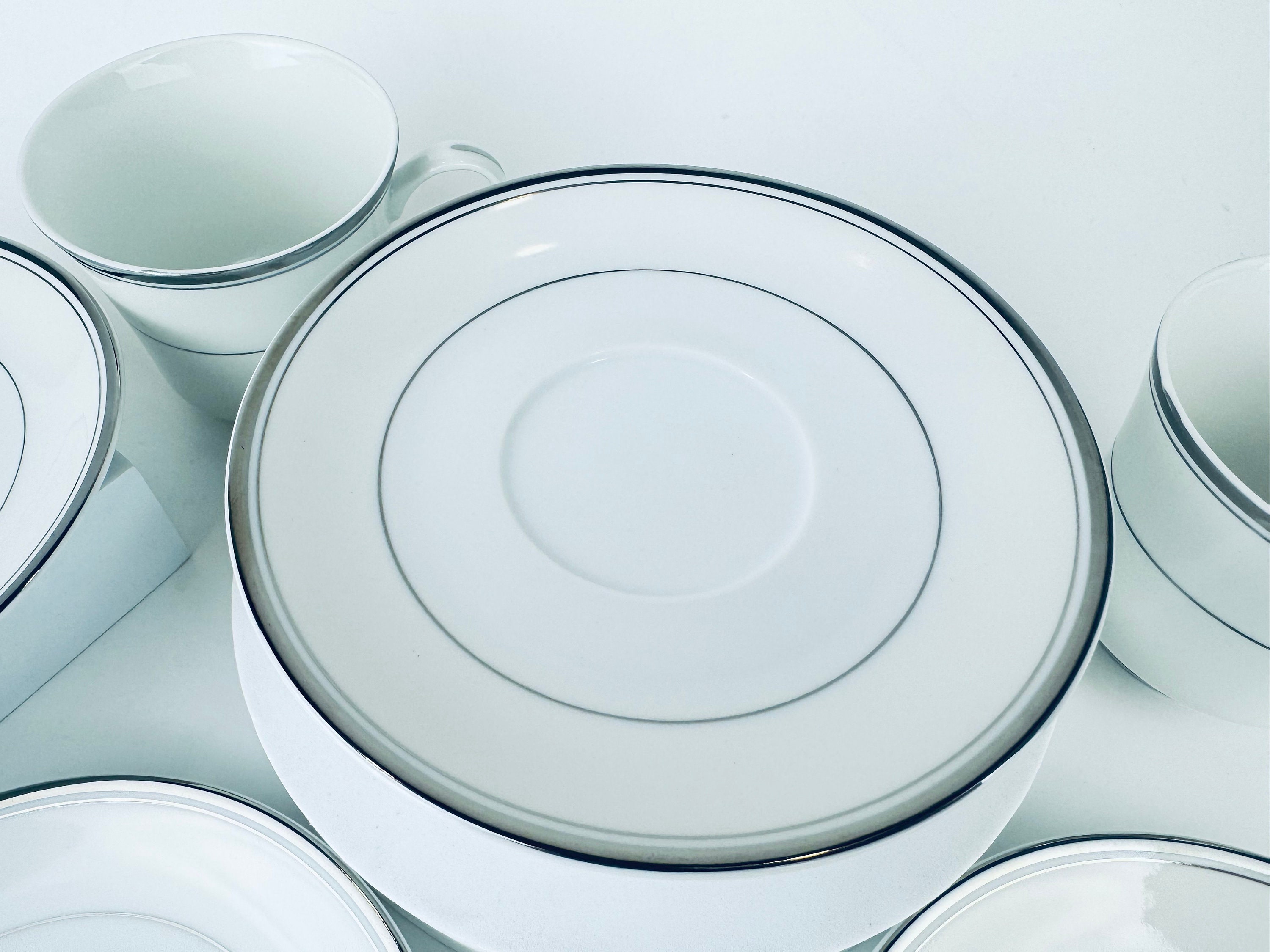 Vintage Wallace Heritage 'newport' White + Silver Fine Porcelain China ...