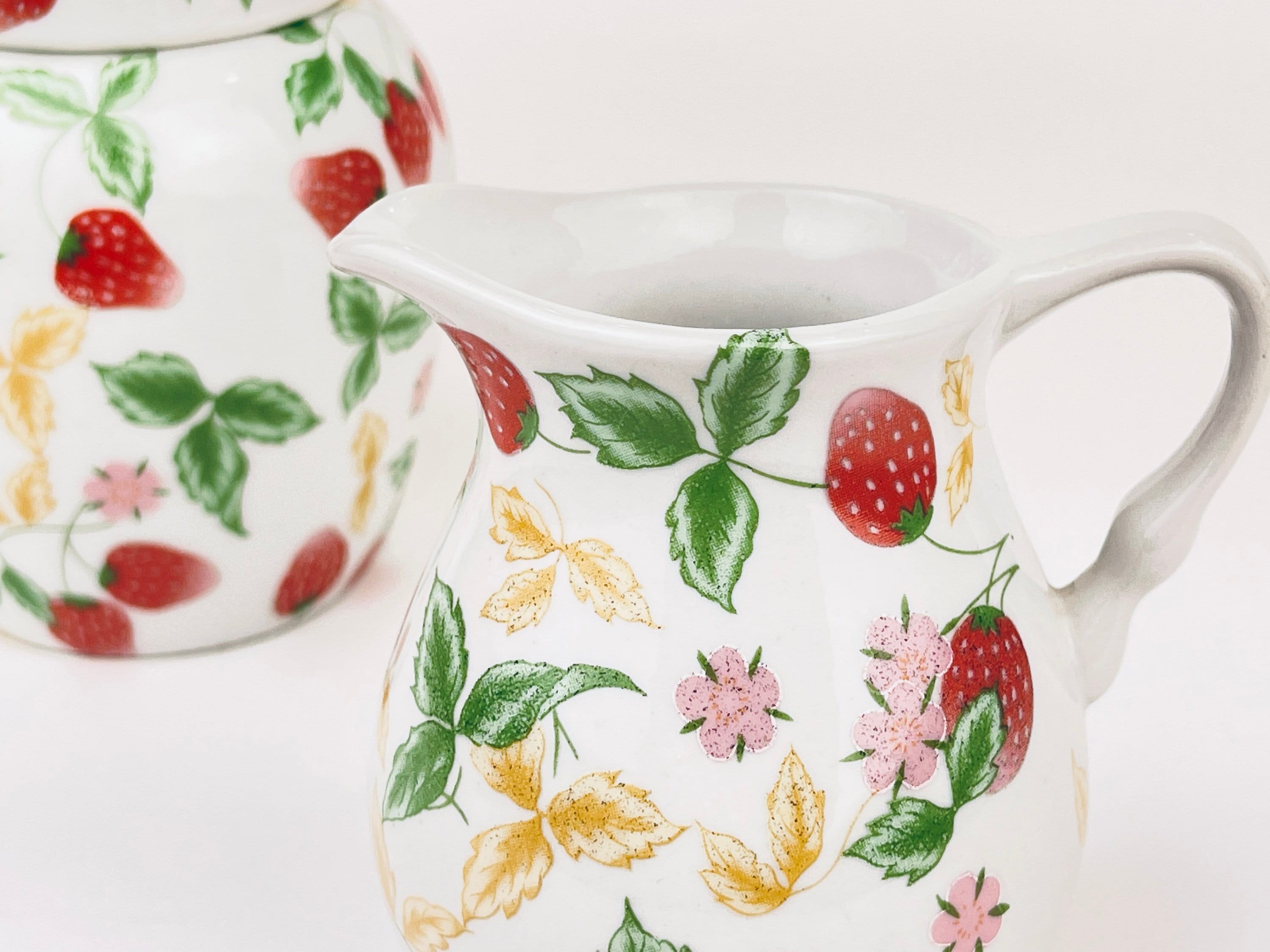 Vintage Wild Strawberry Flower Pattern Porcelain Crown Dynasty | Etsy