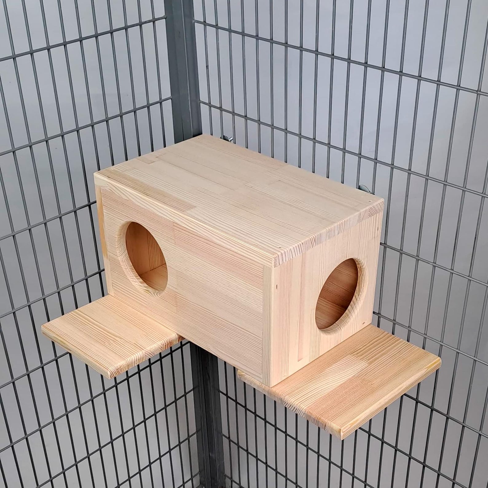 Hanging Chinchilla Tunnel & Hideout – Kiln-dried Pine, Extra Ledge ...