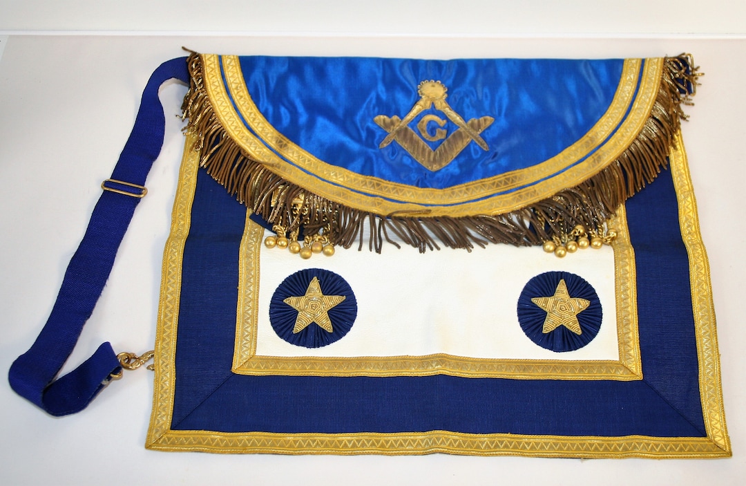 Vintage Masonic Regalia Mason Apron in Metal Carrying Case - Etsy