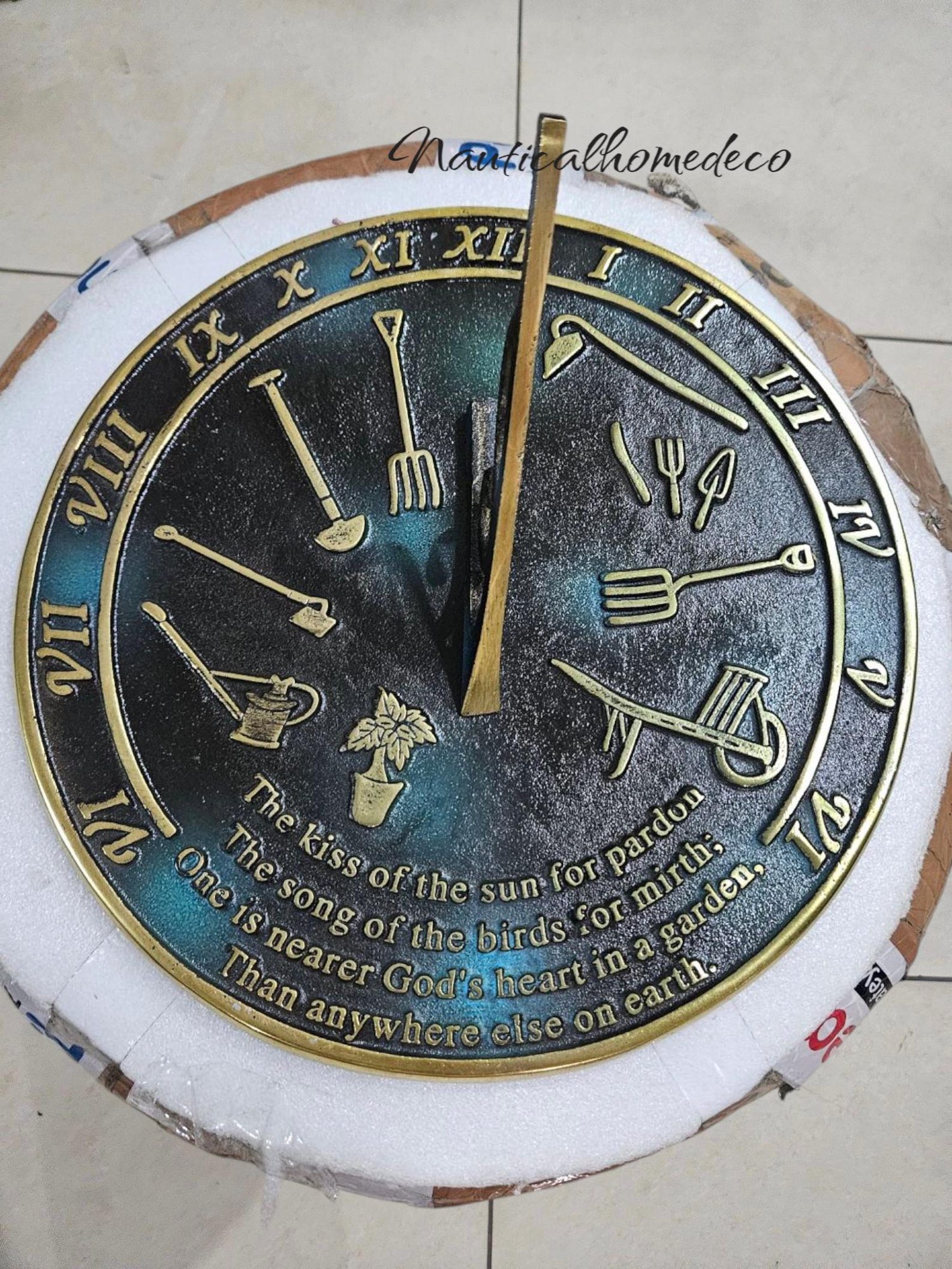 Garden Sundial Clock Decorative Gift Kiss of the Sun Sundial Gift - Etsy