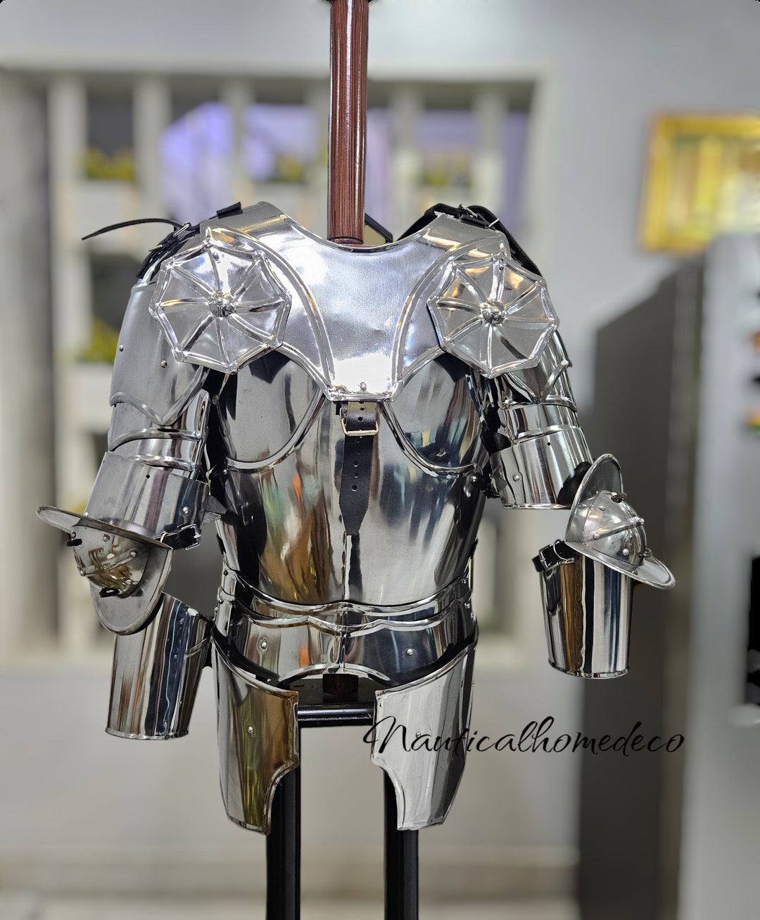 Medieval Knight Armor Chest Plate Armor, Pauldrons & Tassets - Roman ...