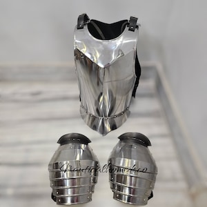 Medieval Knight Muscle Armor Chest Plate & Pauldrons Roman Cuirass ...