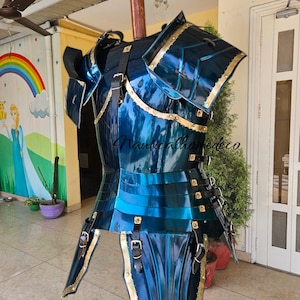 Medieval Knight Blue Armor Chest Plate Armor Pauldrons & Tassets Roman ...