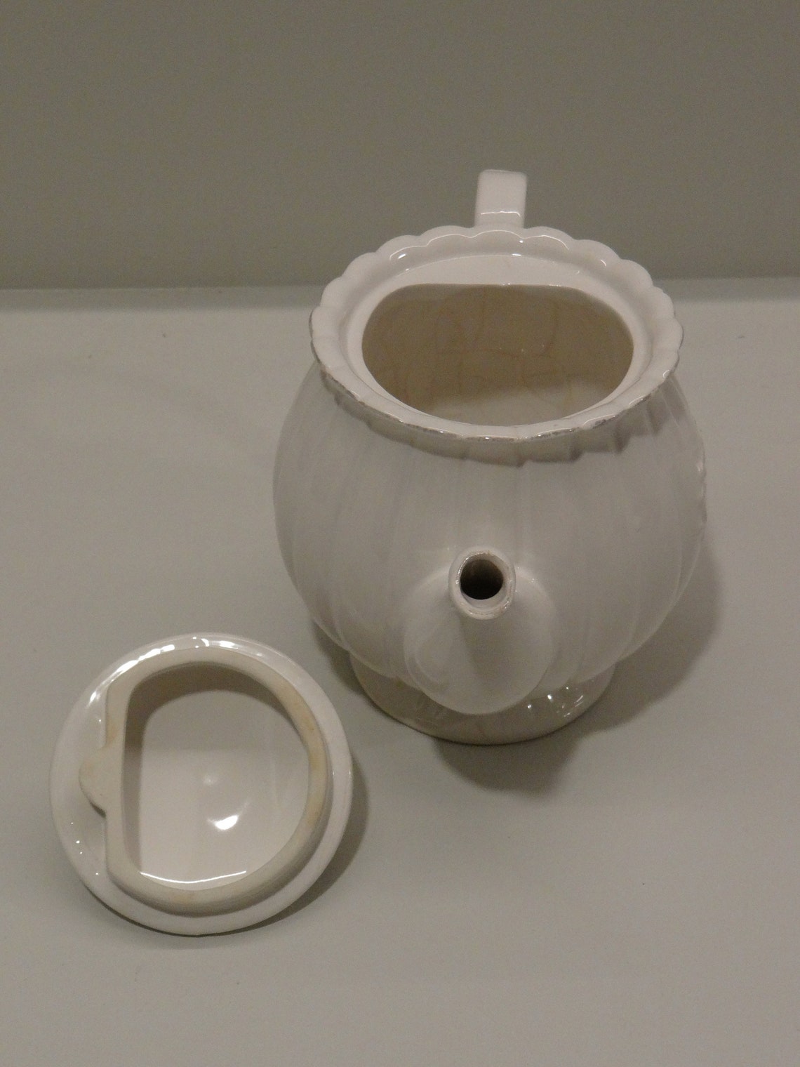 Vintage White Ceramic Teapot White Teapot With a Heart Tea - Etsy