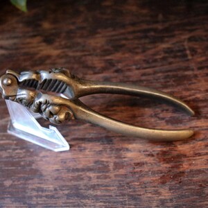 Antique Lions Head Cast Metal Nut Cracker - Etsy