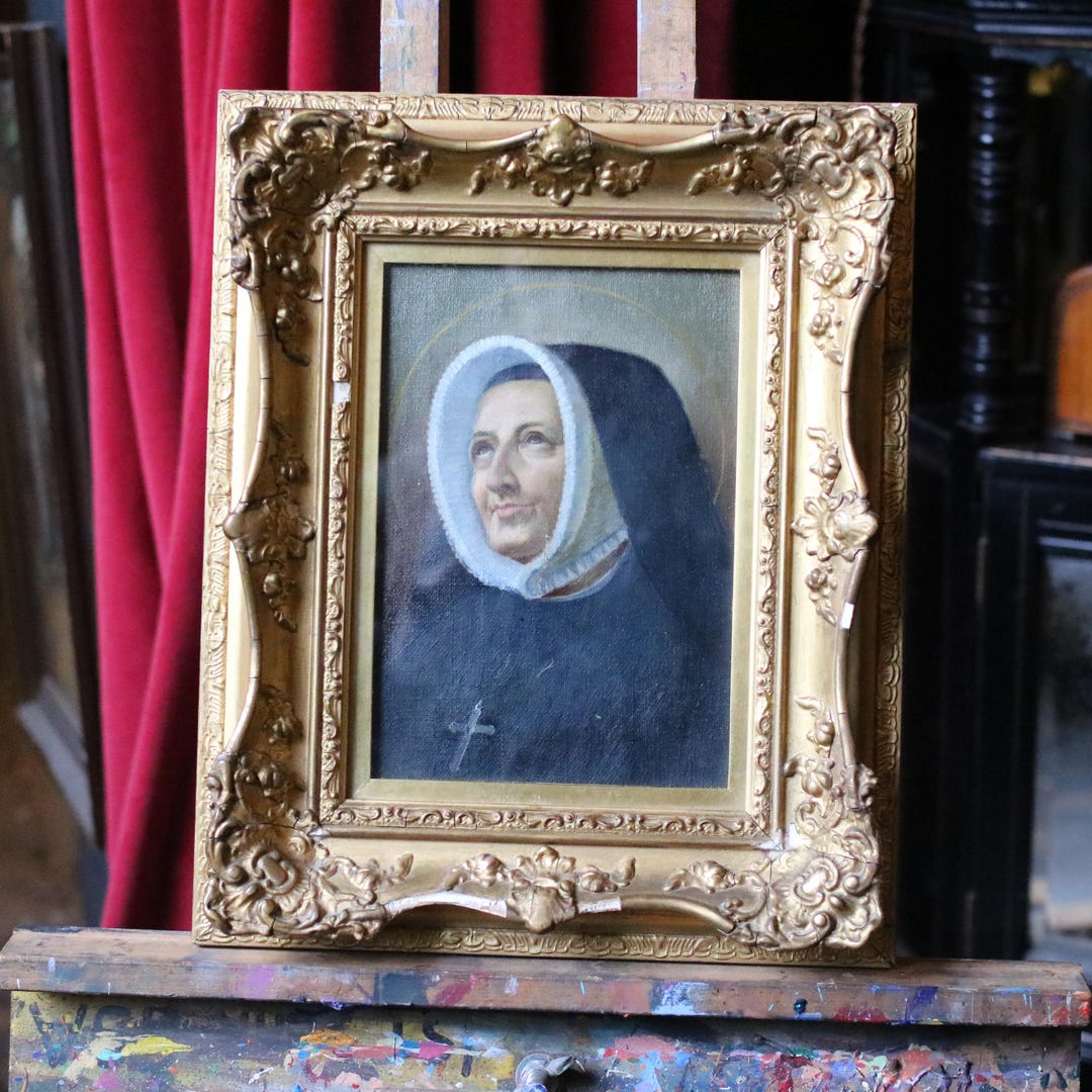 Antique Oil Painting of a Nun in Gilt Gesso Frame - Etsy