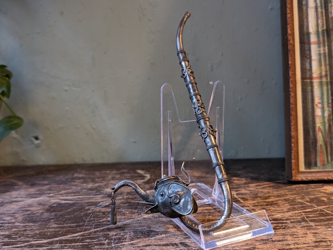 Vintage Thai White Metal Filigree Elephant Pipe - Etsy