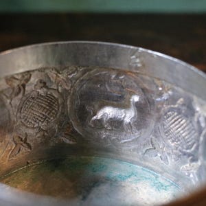 Antique Burmese Repoussé Metal Lidded Box – Animal Motif - Etsy