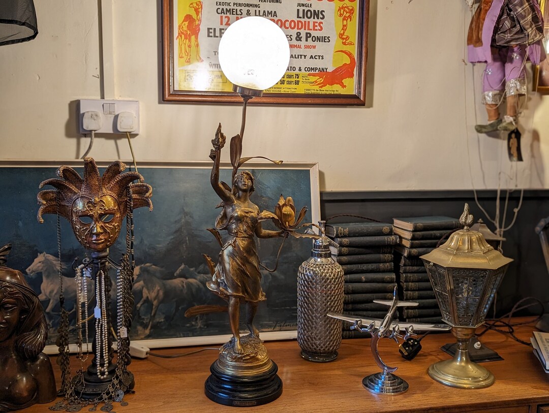 Art Nouveau Figural Spelter Statue Lamp - L Offrande Par Rousseau - Etsy