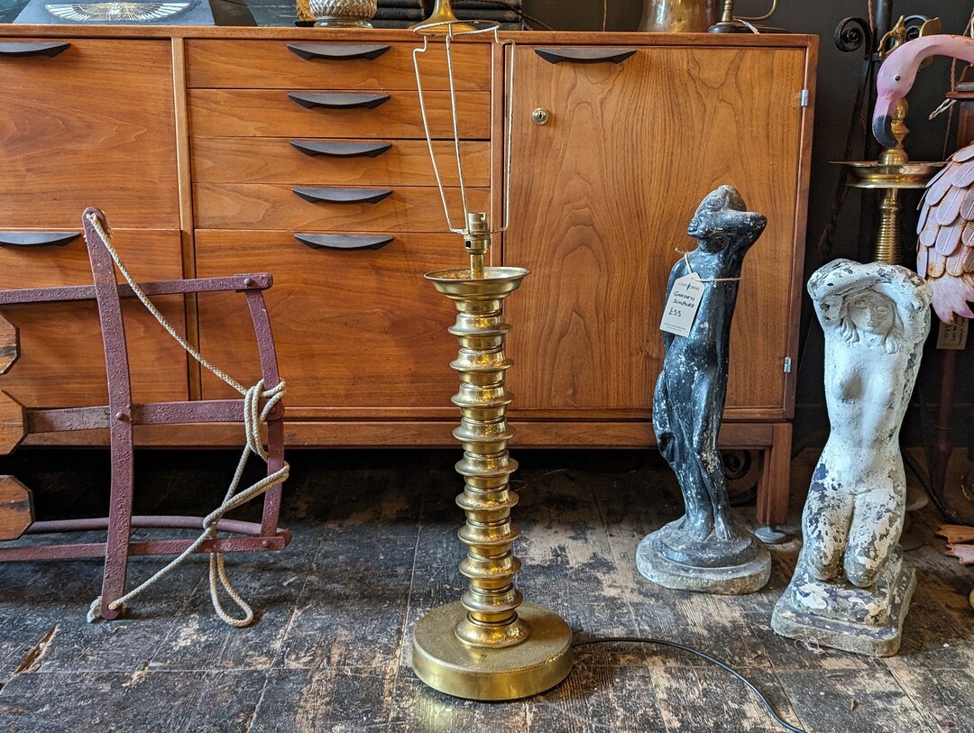 Large Vintage Brass Bobbin Table Lamp - Etsy