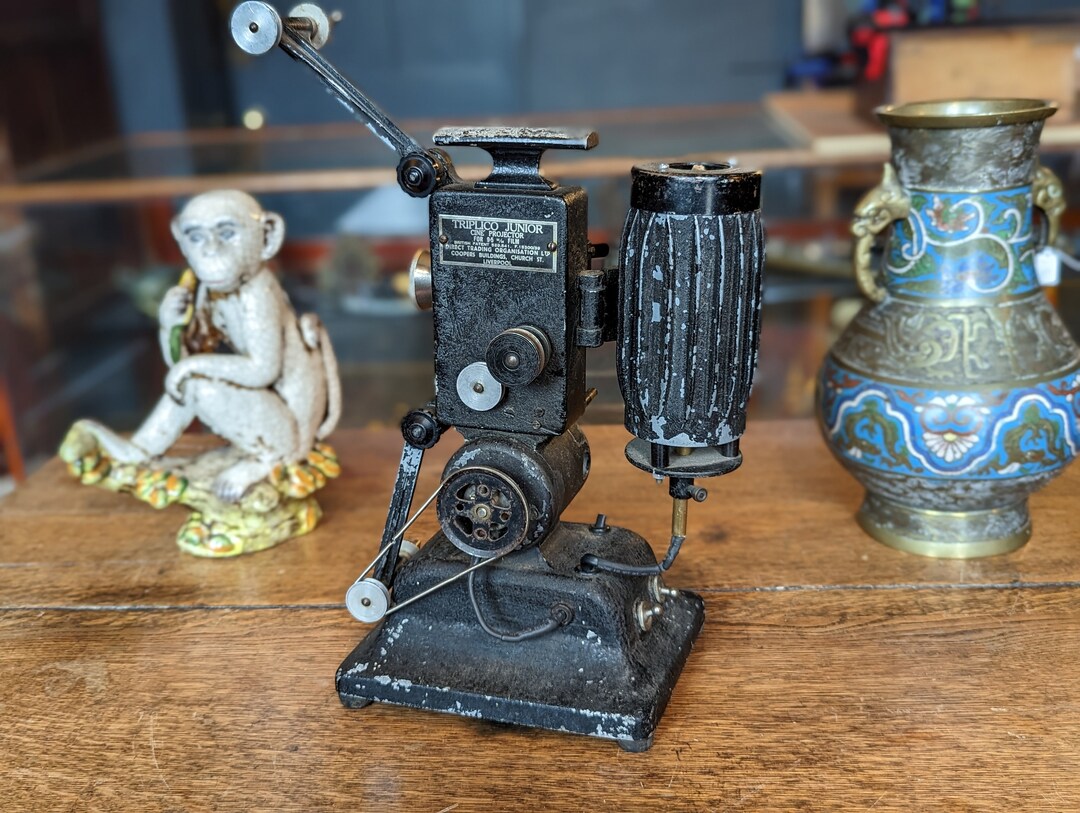 Vintage Imp 9.5mm Movie Projector - Etsy
