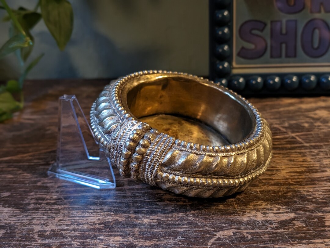 Antique African Omani Bronze Anklet / Ashtray - Etsy