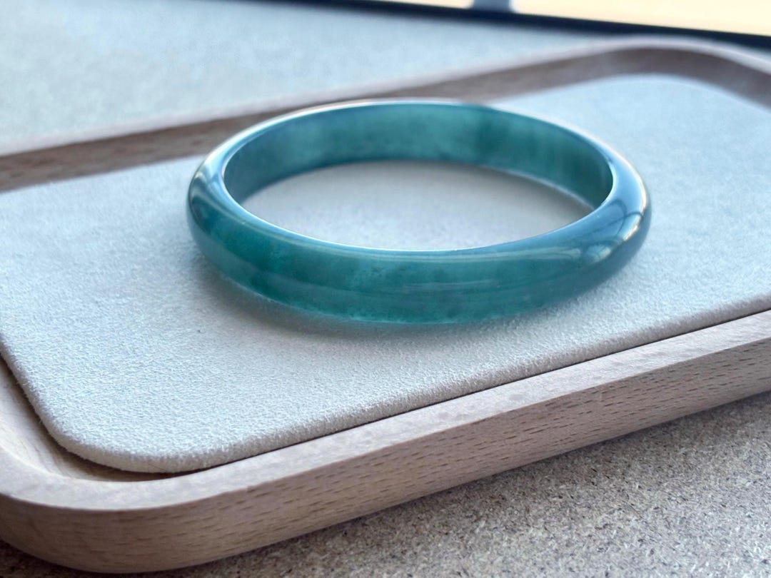65.7mm Natural Guatemalan Blue Water Jadeite Bangle - Etsy