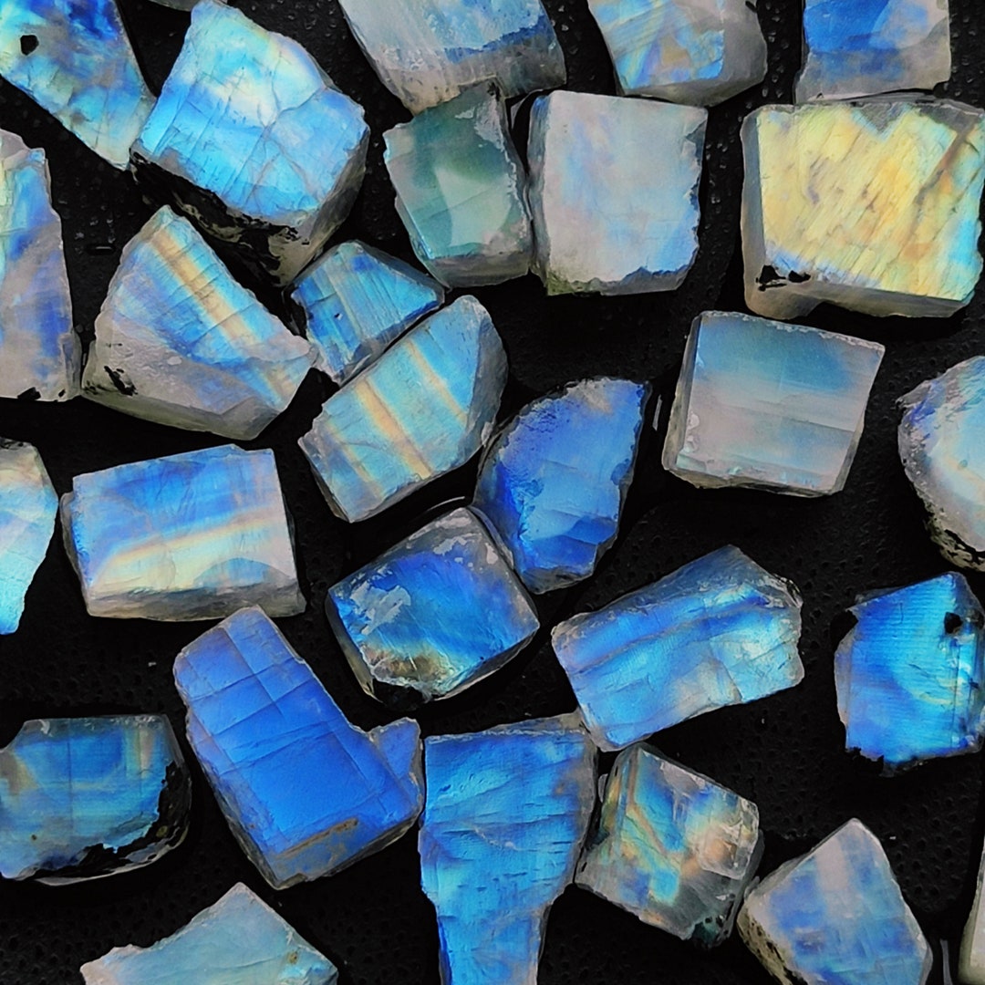 Wholesale Moonstone Slice Rough Mix Sizes Moonstone Raw Rough Blue ...