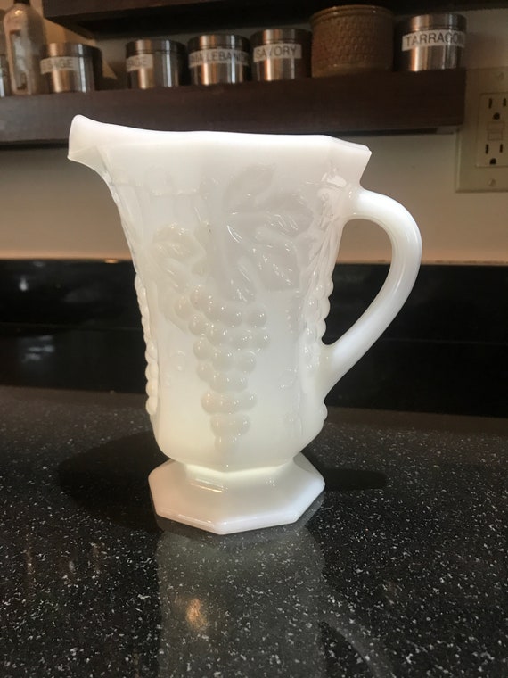 Vintage Milk Glass Pitcher - Etsy