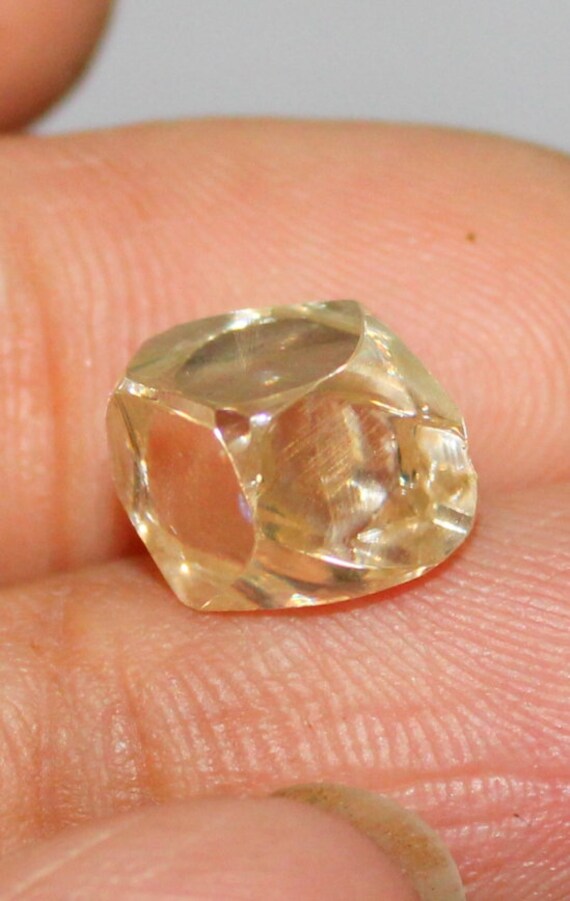 Moissanite Rough Raw Moissanite Diamond Crystal Gemstone Loose Moissanite off White Color Moissanite VVS Quality MM 6.50 Cts 10.5x10 MM Etsy
