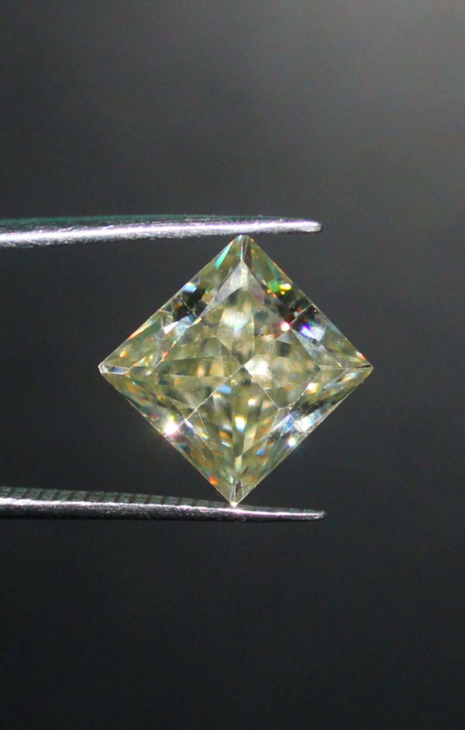 Moissanite, Faceted Cut Square Shape Loose Moissanite Gemstone ...