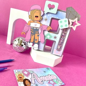Roblox Girl 3d Letter | Custom 3d Letters | Letras Personalizadas ...