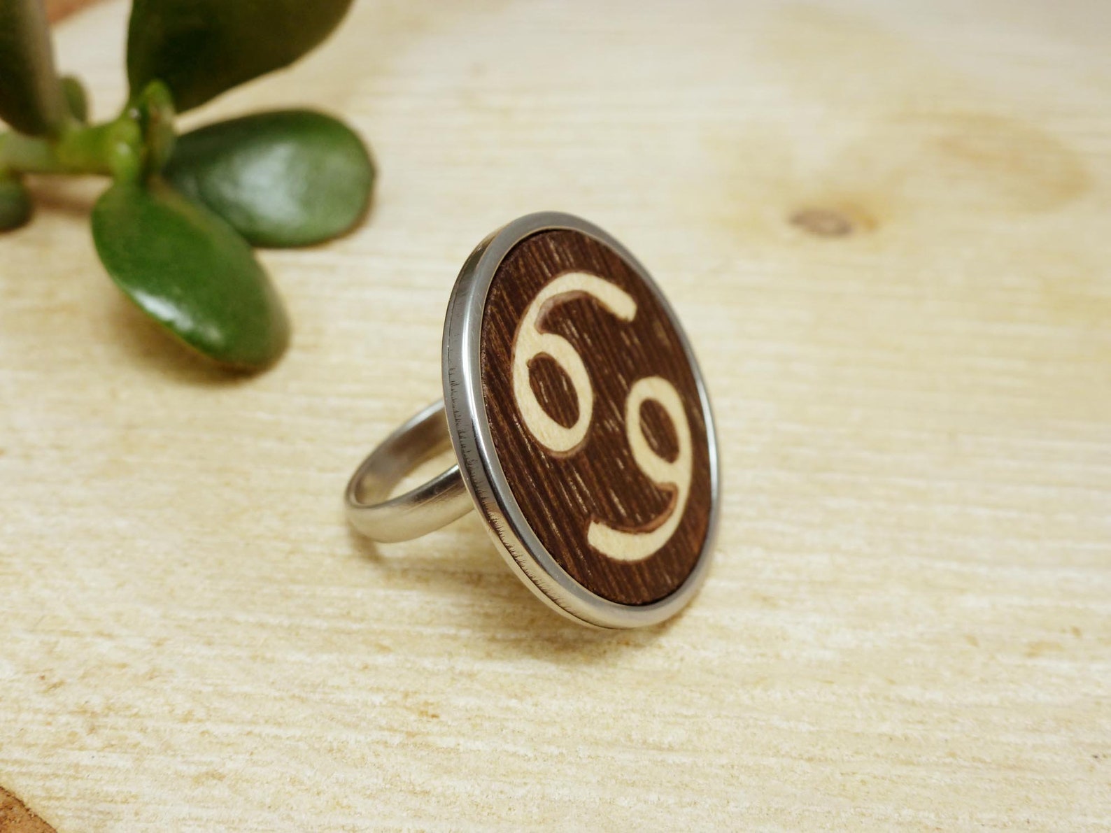 Cancer symbol ring wooden ring for special women cancer | Etsy