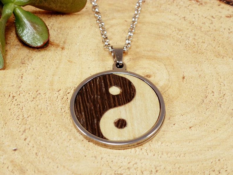 Yin Yang Pendant, Round Pendant Necklace, Yin Yang Jewelry, Wood Steel ...