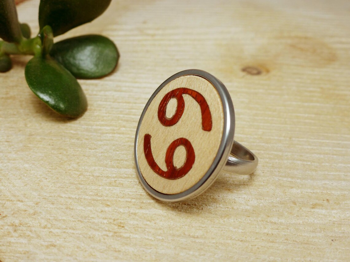 Cancer Symbol Ring Wooden Ring for Special Women Cancer - Etsy