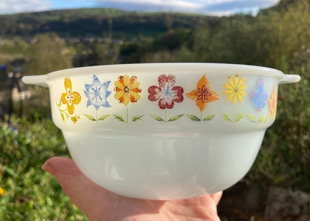 Pyrex Phoenix Milk Glass Bowl With Flowers 1950s Rare - Etsy