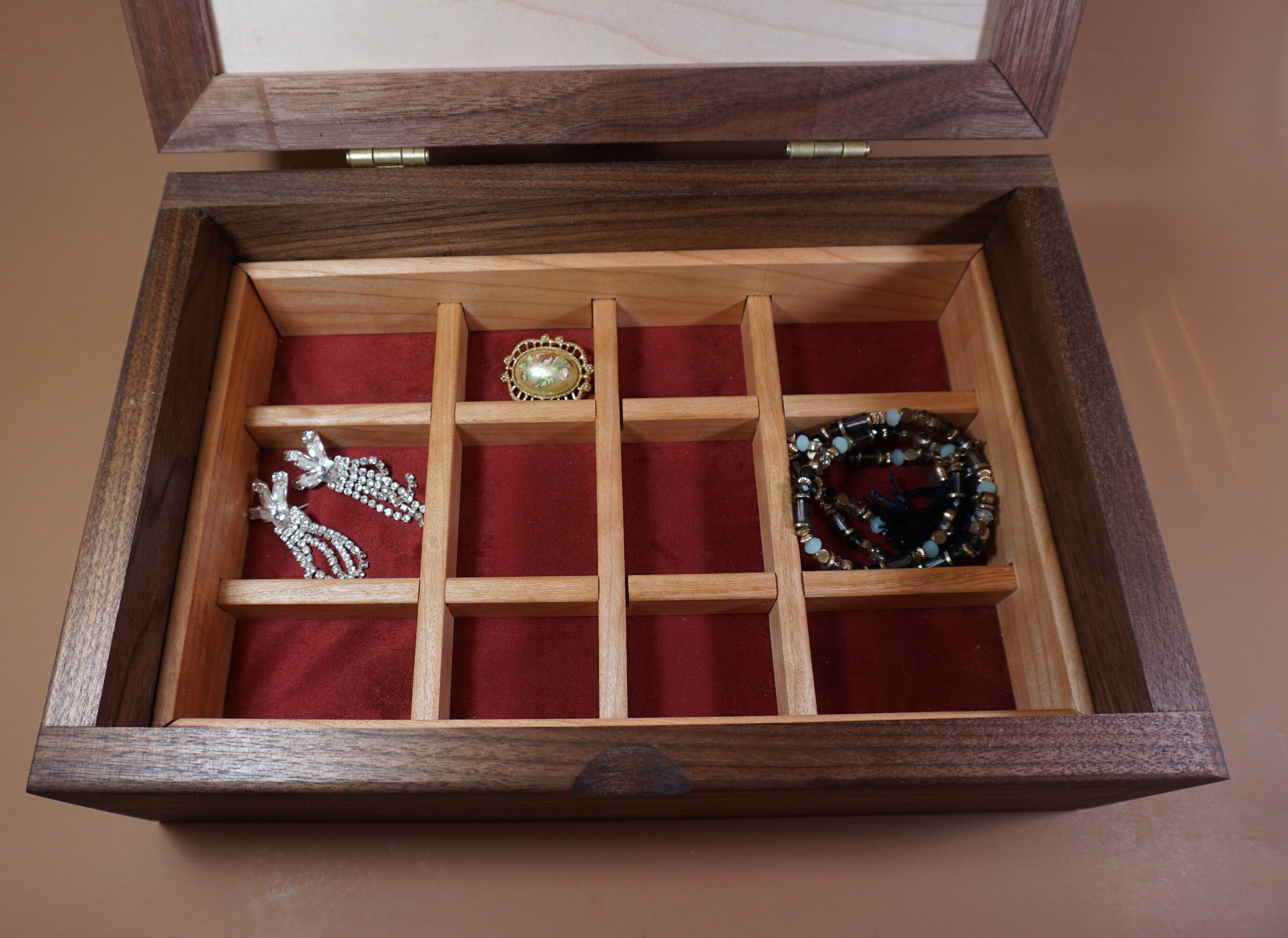 Black Walnut Dovetail Jewelry Box - Etsy