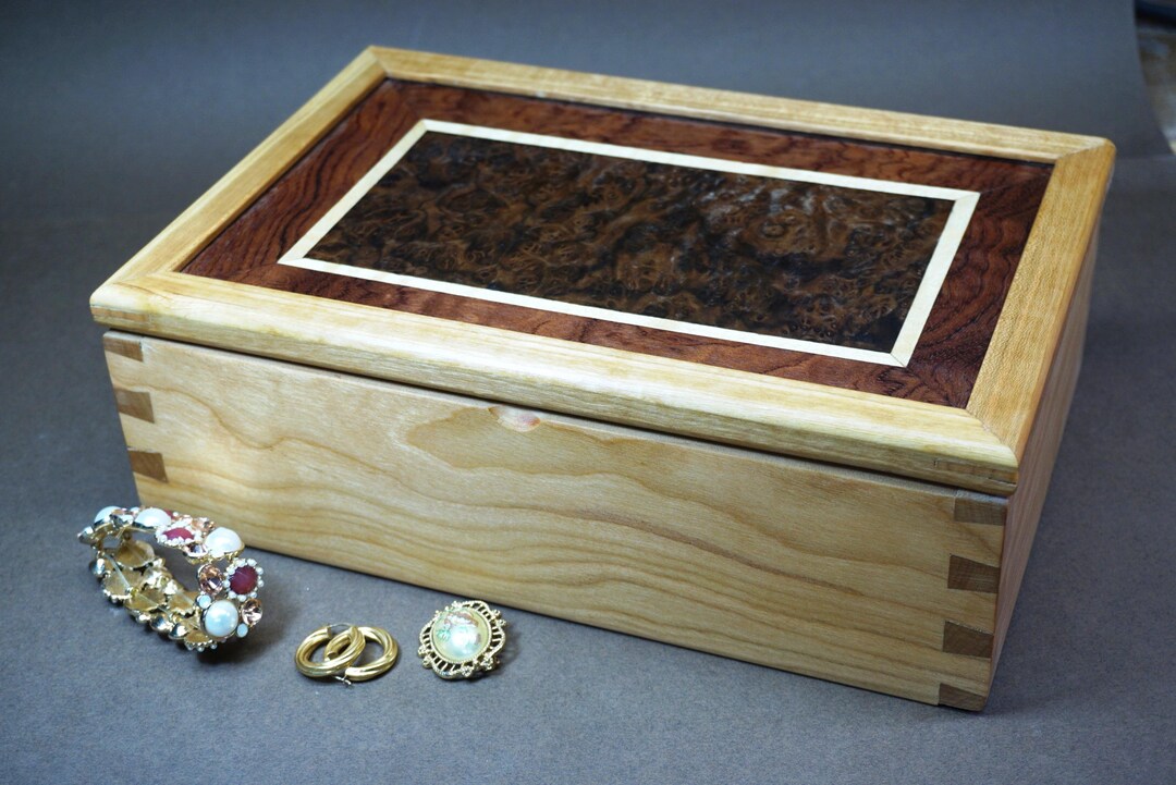 Cherry Dove Tail Box With Sycamore Banding - Etsy