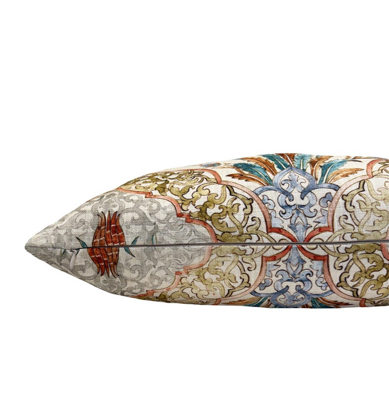 Medallion Floral Tapestry Throw Pillow Cover | Abstract Print ...