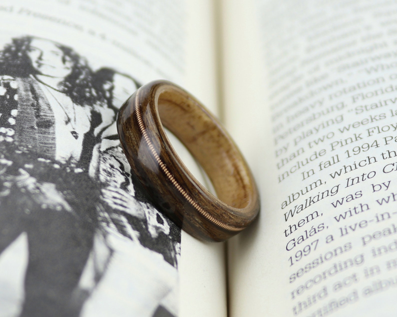 Guitar String Ring, Wood Engagement Ring, Wood Wedding Ring - Etsy