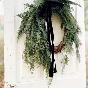 Elegant Cedar Wreath,winter Greenery Wreath,simple Christmas Wreath ...