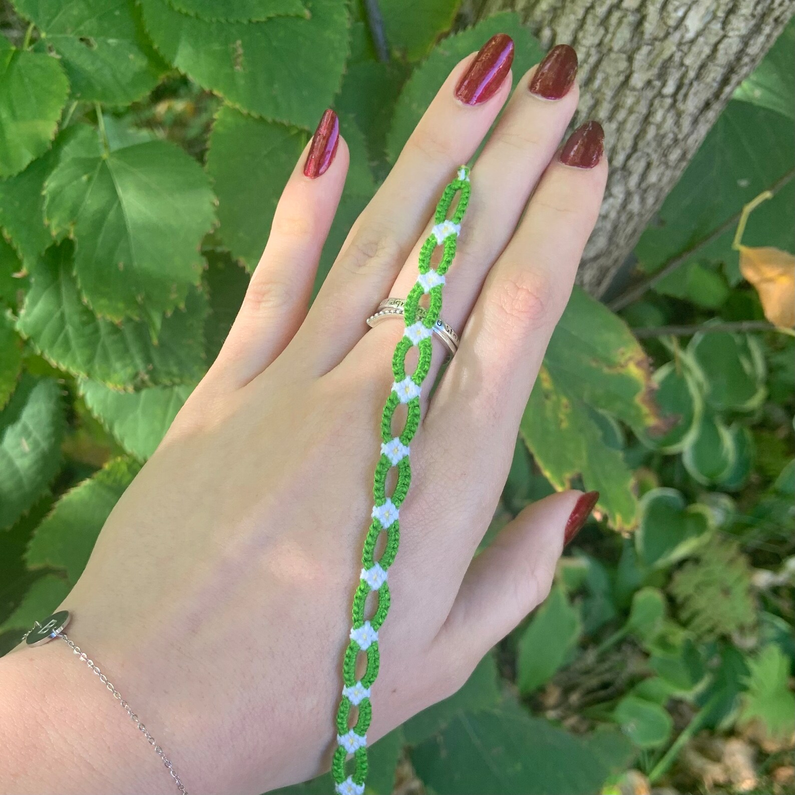 Custom Handmade Daisy Chain Friendship Bracelets - Etsy