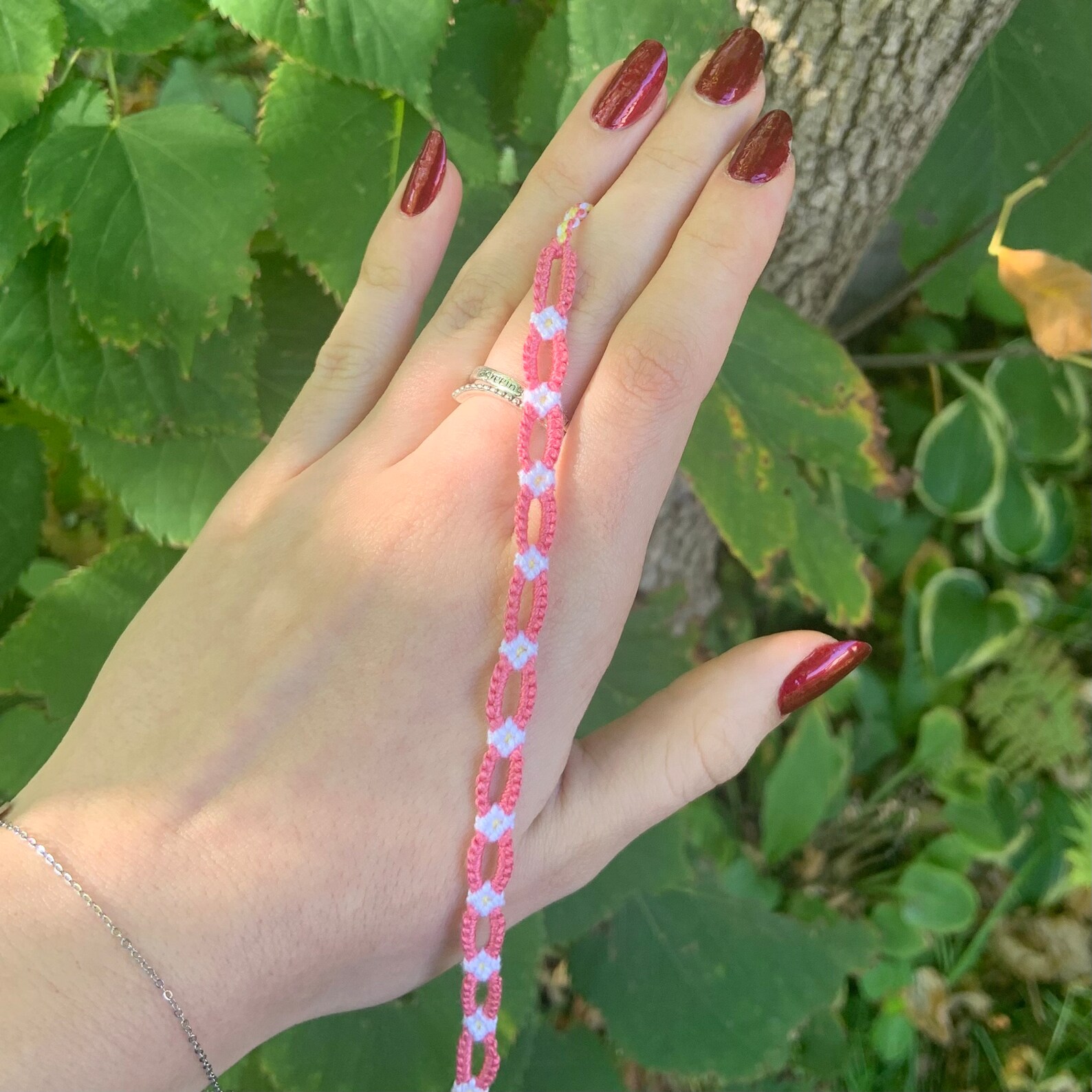 Custom Handmade Daisy Chain Friendship Bracelets - Etsy