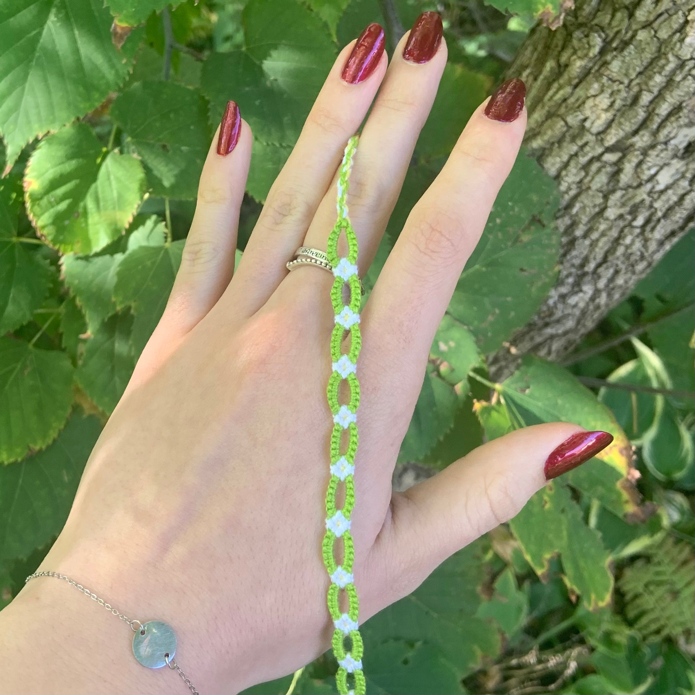 Custom Handmade Daisy Chain Friendship Bracelets - Etsy