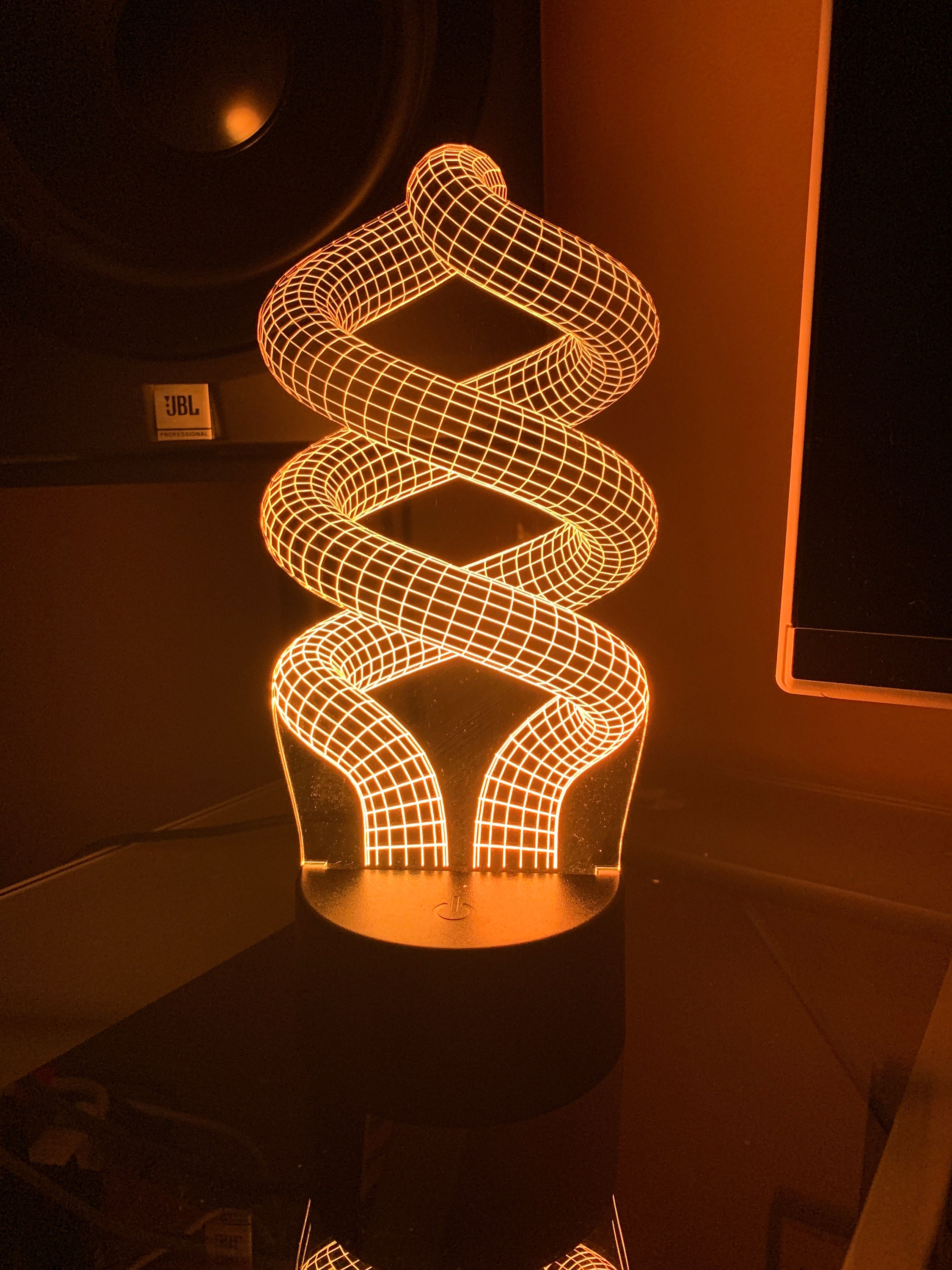 3D Spiral Illusion Light | 3D LED Illusion Lamp | 16 Color LED Light - Etsy