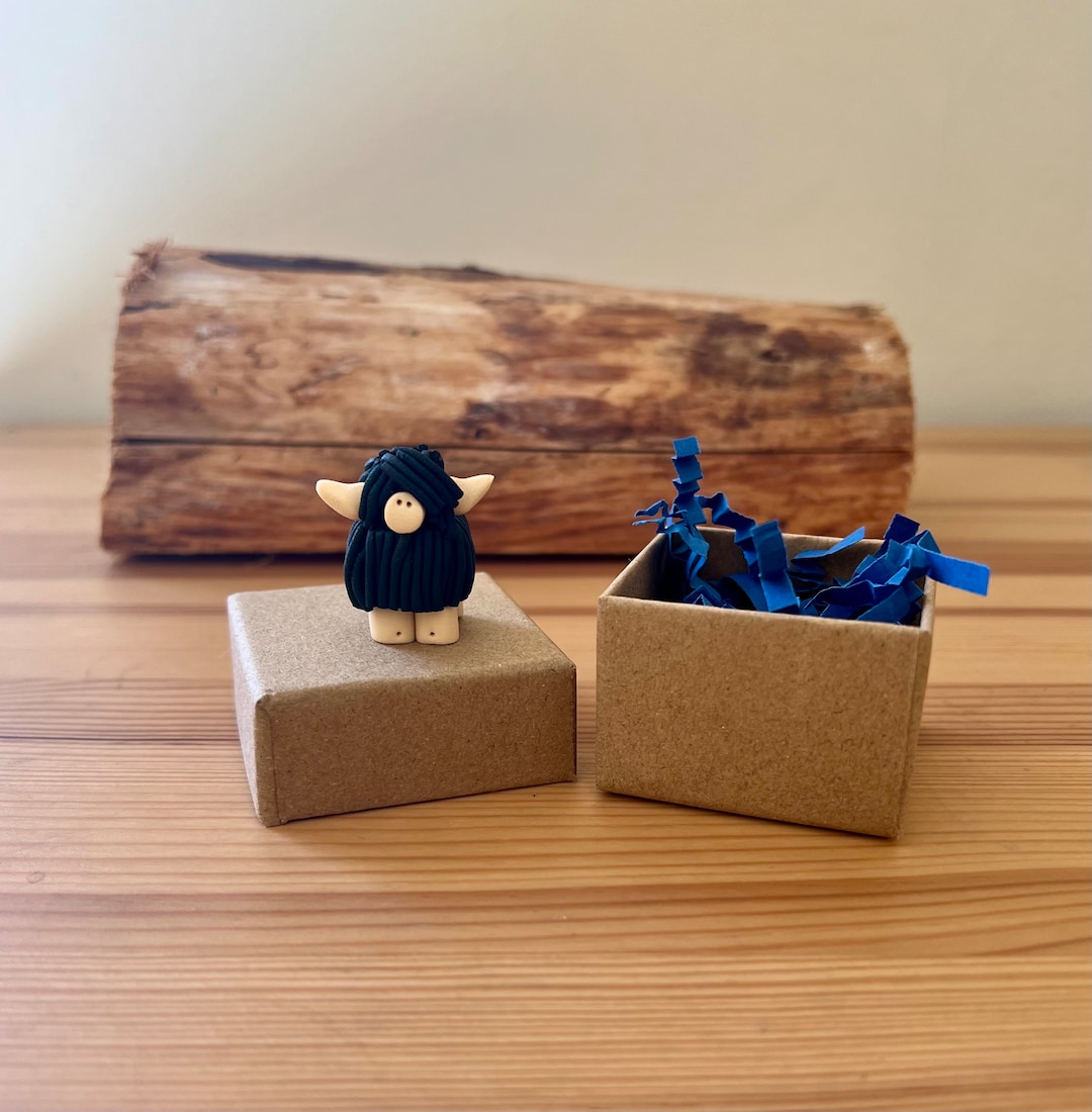 Black Wee Coo in a Box / Highland Cow / Miniature / Handmade / Polymer ...