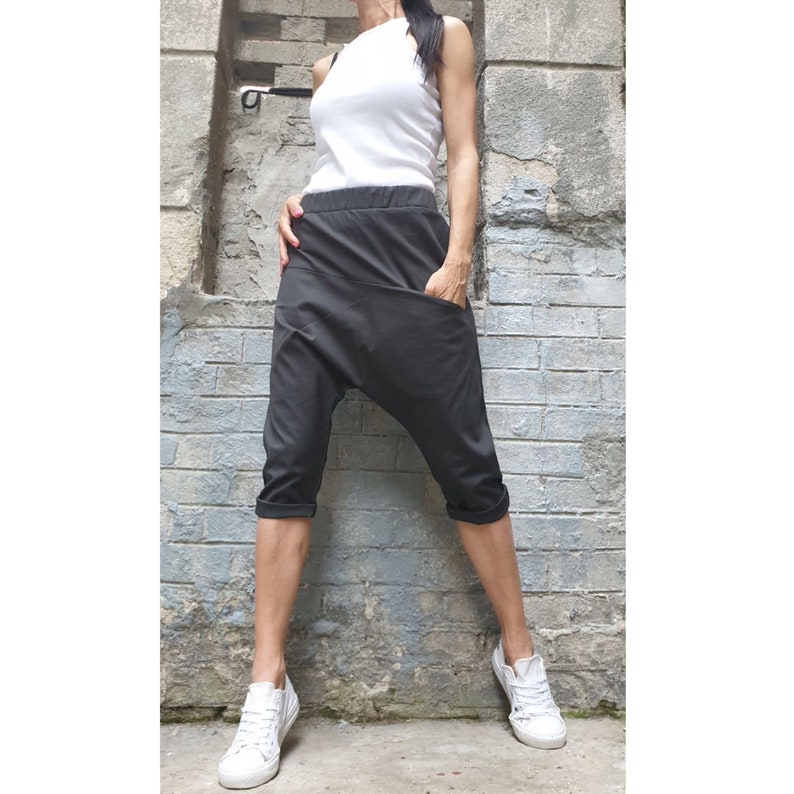 Urban Cropped Harem Pants – Drop Crotch Cotton Trousers / Below Knee ...