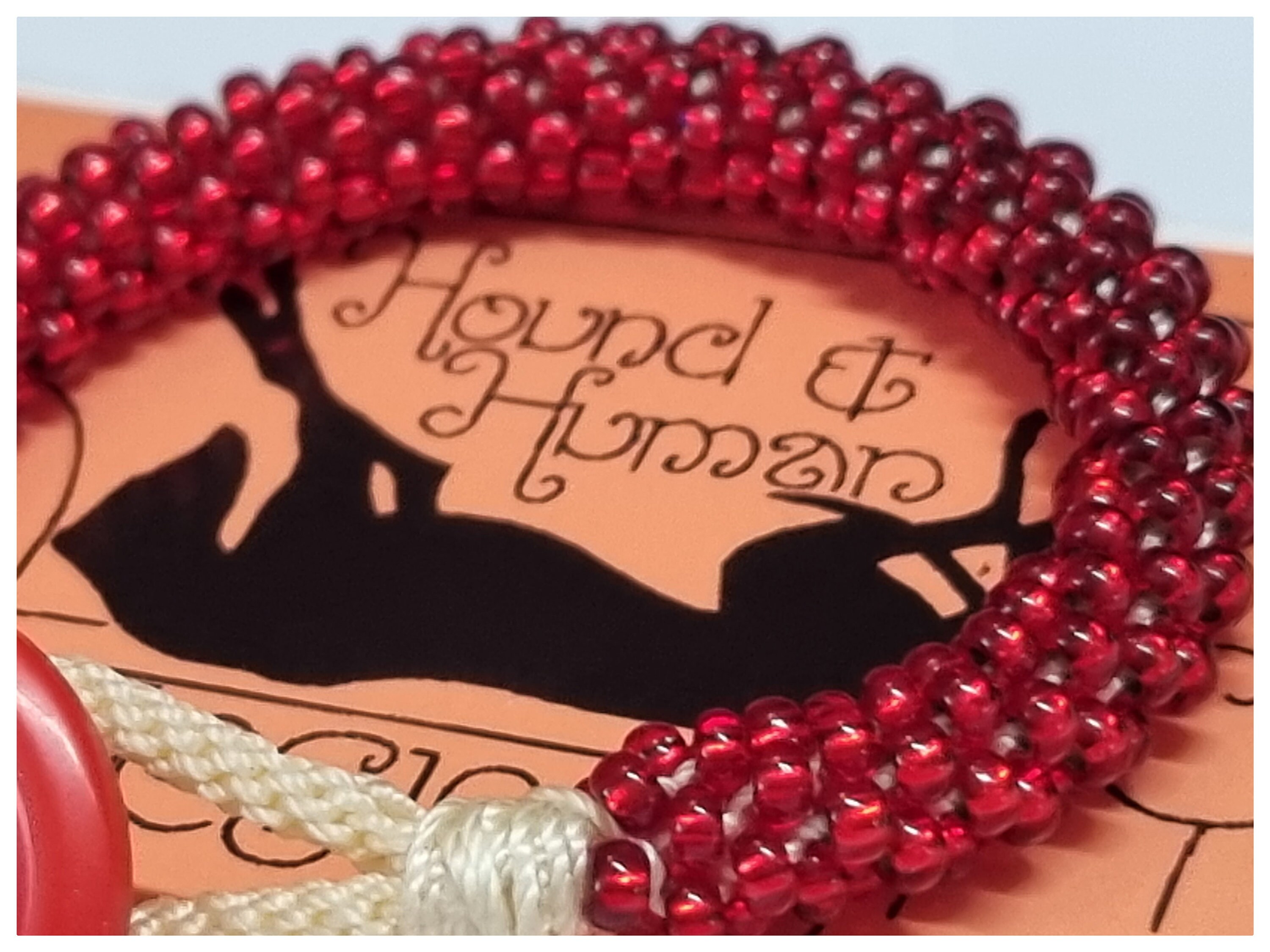 Bracelet Kumihimo perlé rouge avec bouton - Etsy France