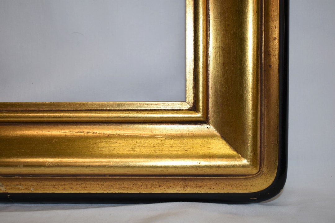 Black and Gold Curved Corner Frame - Etsy