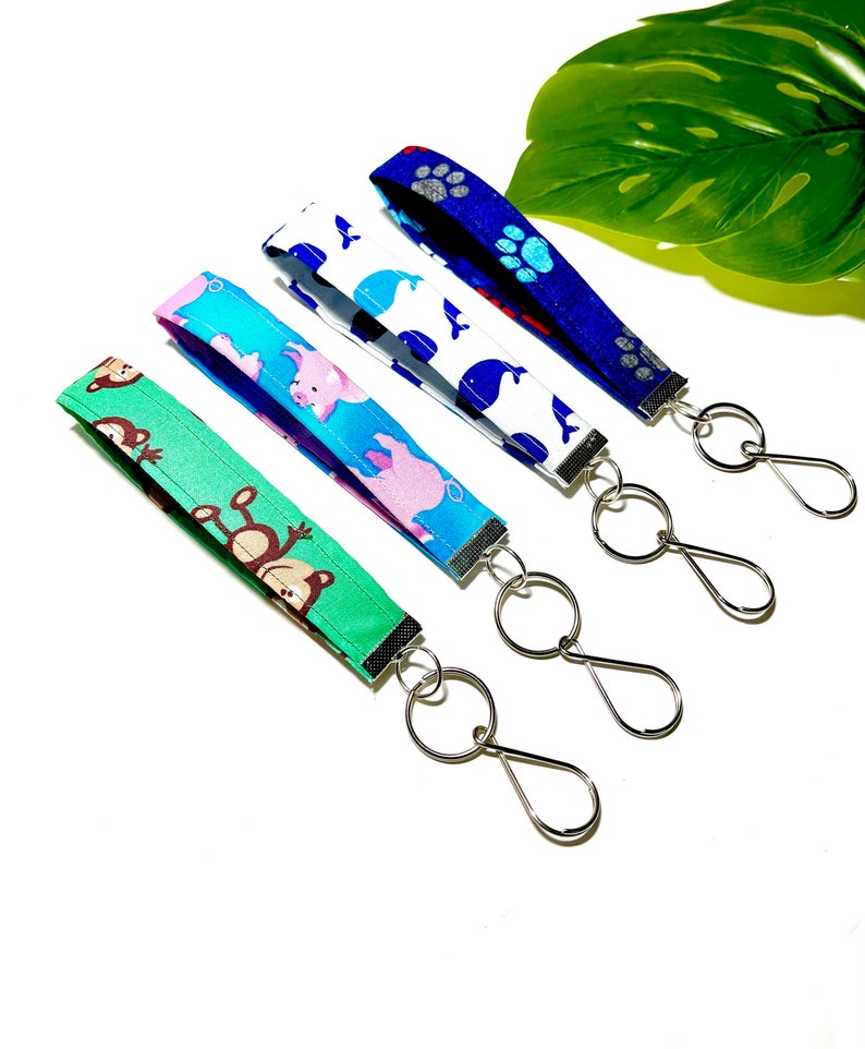 Fabric Wristlet Key Fob Keychains, Handmade Keychains, Wristlet Lanyard ...