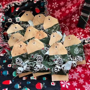 Primitive Christmas Pine Cone Tags/bowl Fillers. Handmade - Etsy
