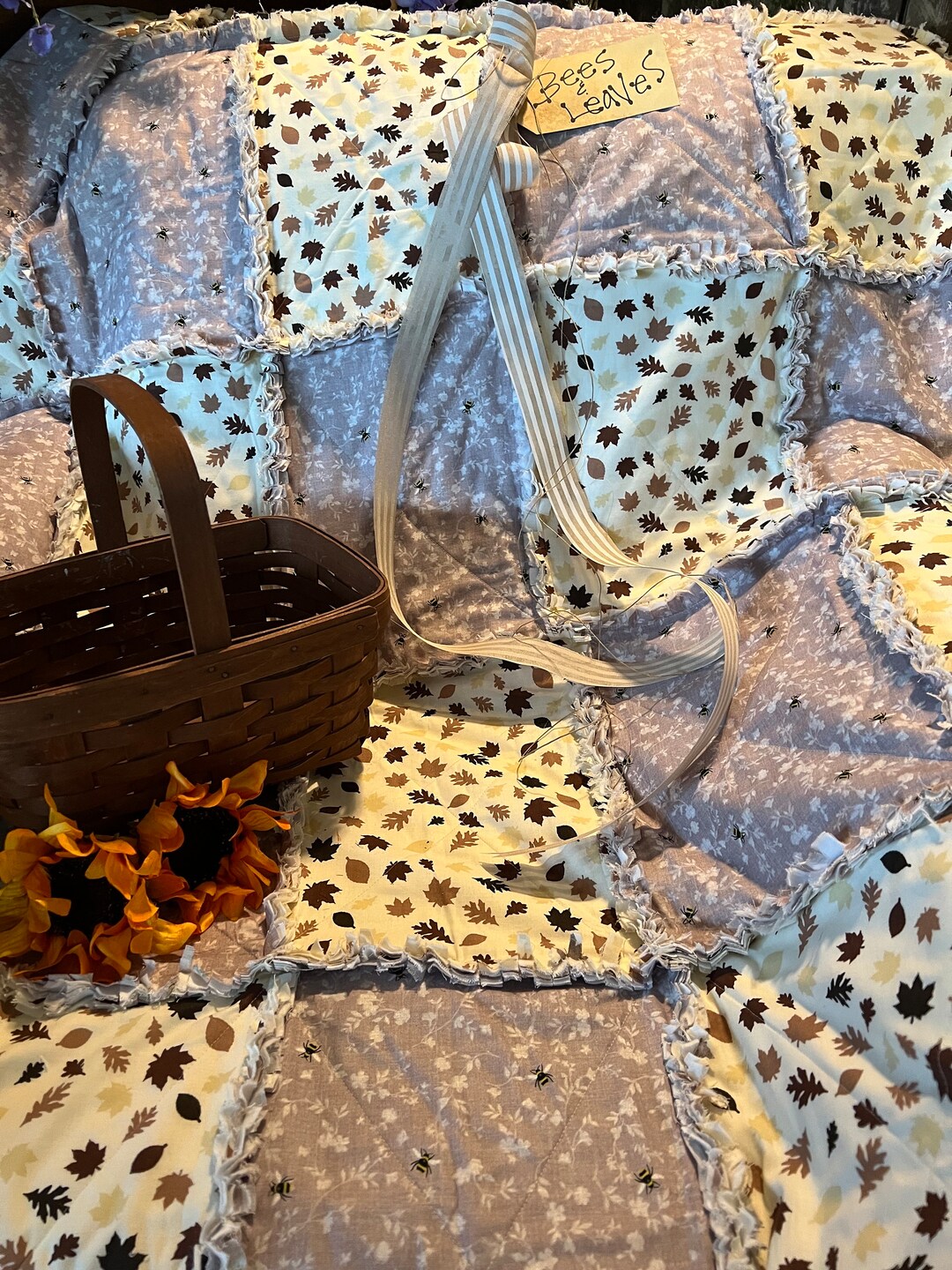 Leaves and Bees Rag Quilt Throw. Handmade - Etsy