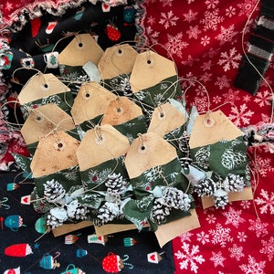 Primitive Christmas Pine Cone Tags/bowl Fillers. Handmade - Etsy