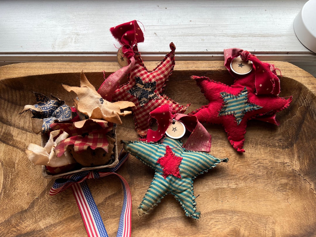 Primitive Stars and Strawberries. Handmade - Etsy