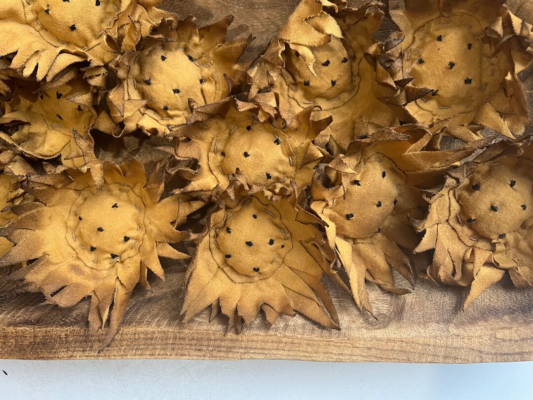 Primitive Tea Stain Sunflowers. Handmade - Etsy